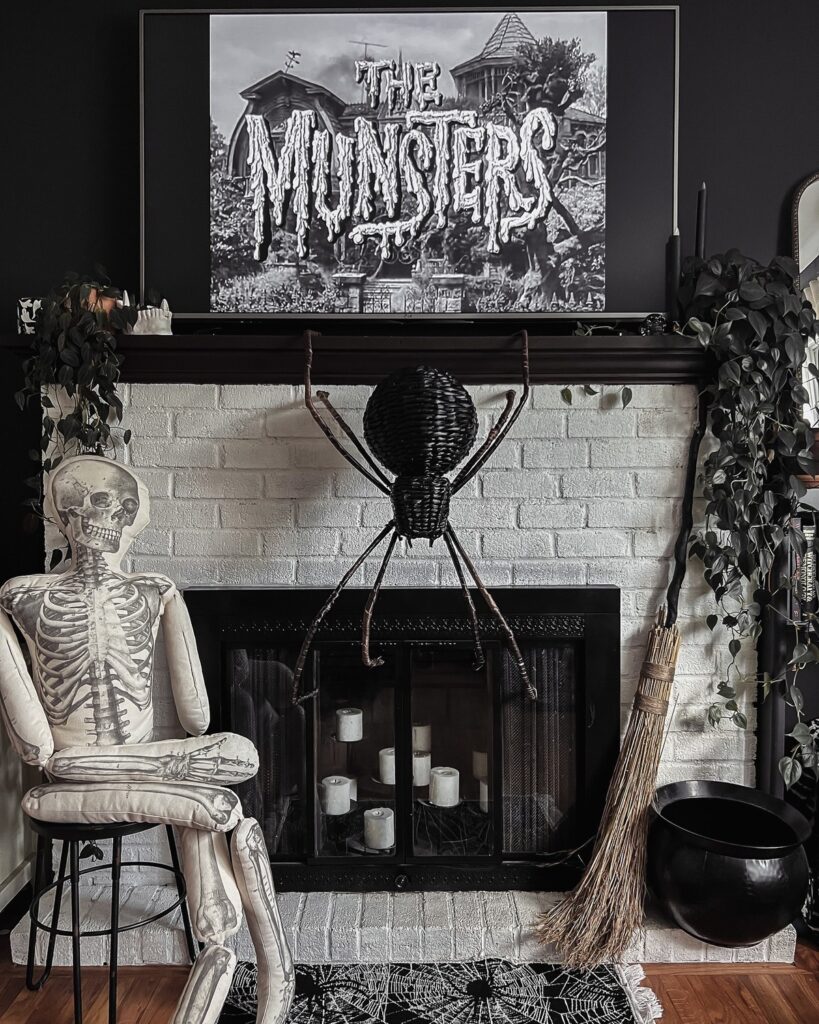 30 Creepy and Creative Halloween Spider Decor Ideas for Home and Office ...
