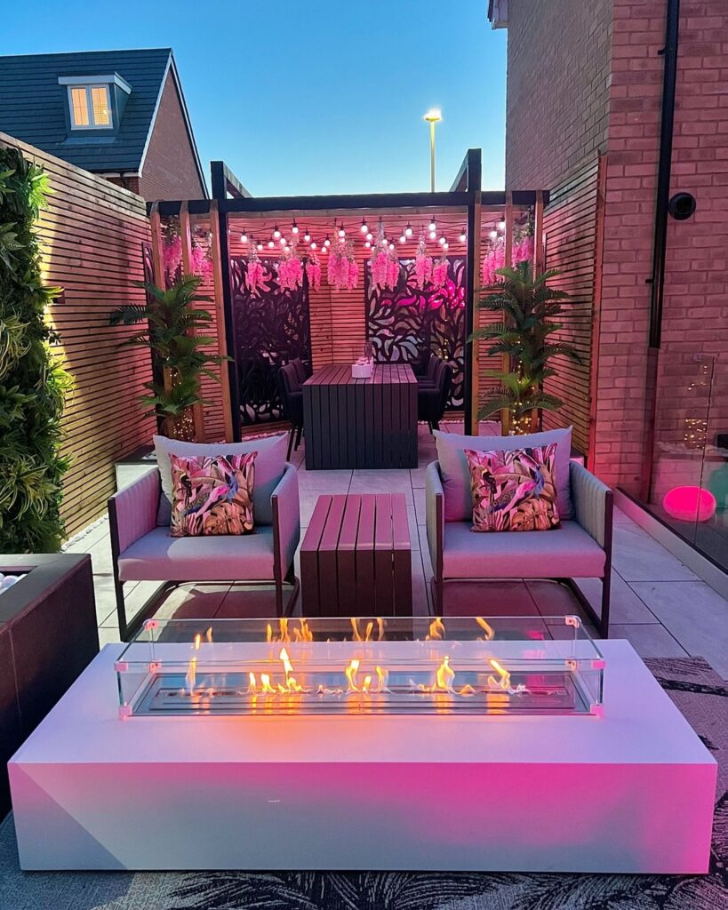 25 Patio Decorating Ideas to Transform Your Space on a Budget - Decor Rio