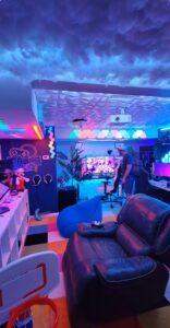 22 Epic Video Game Room Designs for the Ultimate Gamer’s Paradise ...