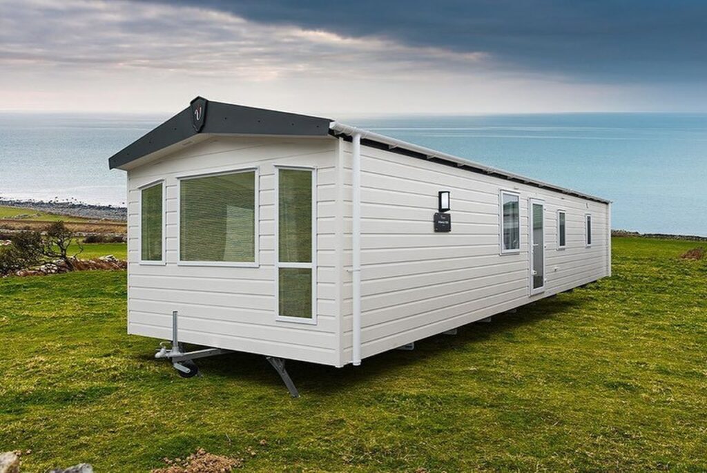 35 Mobile Home Exterior Ideas to Boost Your Curb Appeal - Decor Rio