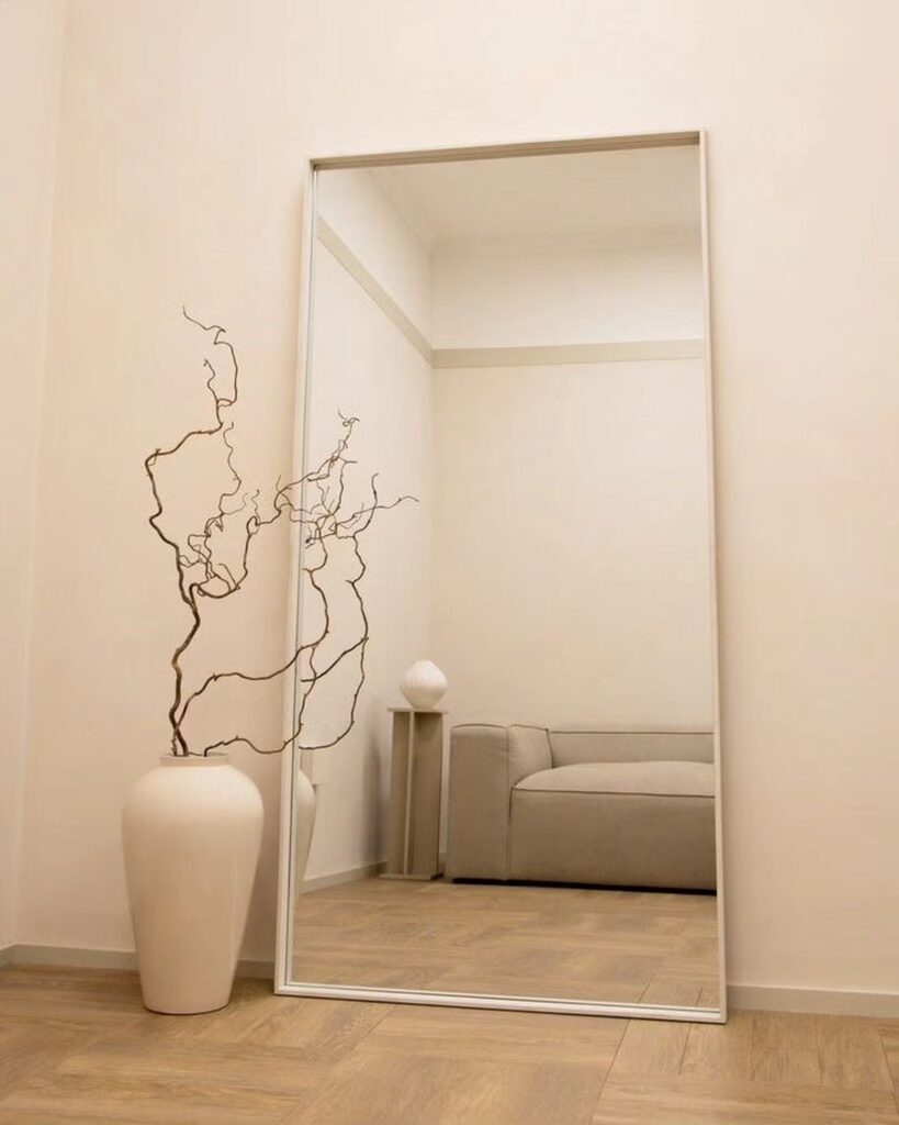 30 Trendy Standing Mirror Ideas for a Modern Home - Decor Rio