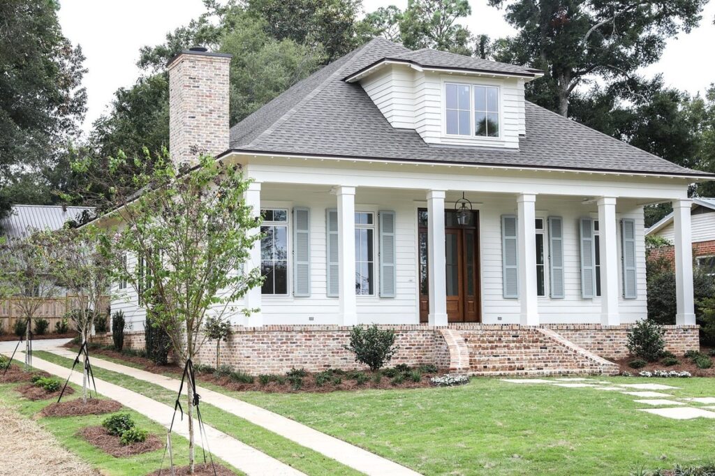 25 Cottage House Exterior Ideas for Your Next Charming Makeover - Decor Rio