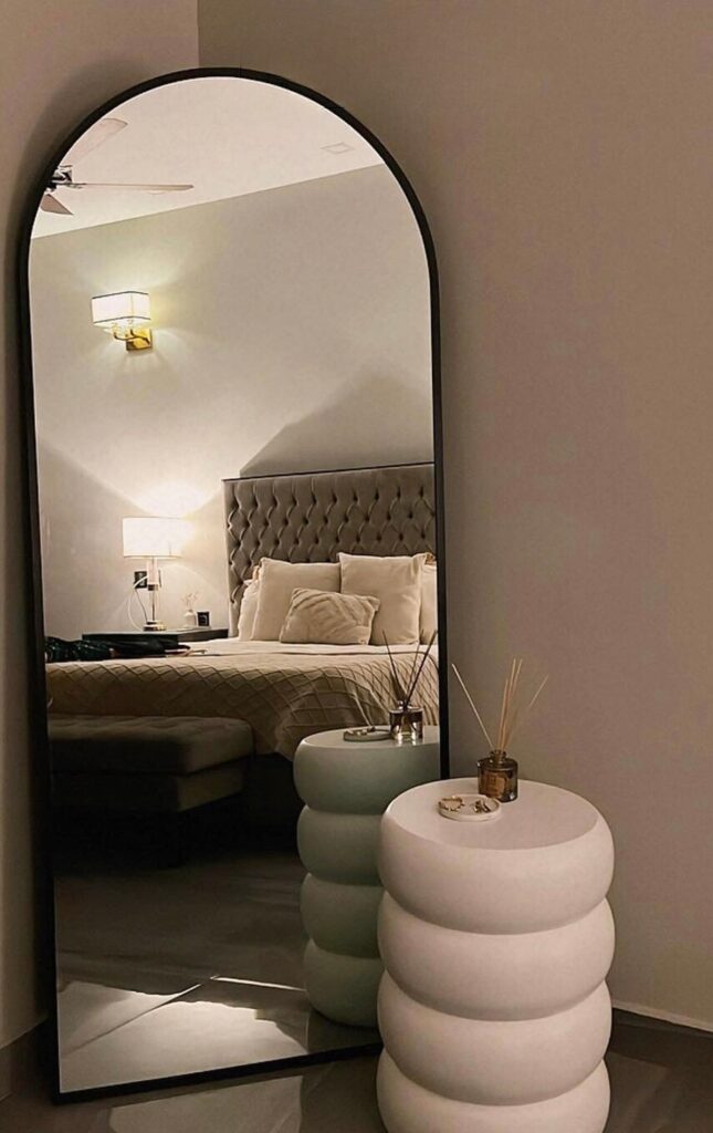 30 Trendy Standing Mirror Ideas for a Modern Home - Decor Rio